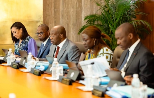 Guichet Unique de Développement des Entreprises (GUDE-PME) : 52,476 ...